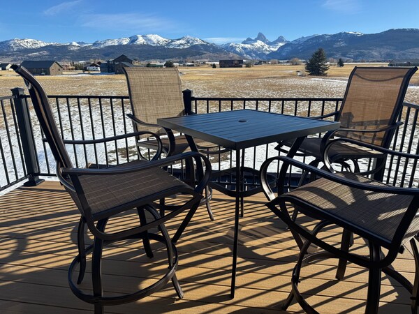Teton Valley 1-br Apt Near Grand Targhee Ski Resort And Teton/yellowstone Np - Driggs, ID