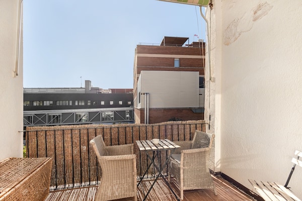 Appartamento 'Santa Rosa' Con Terrazza Privata, Balcone E Wi-fi - Gavà