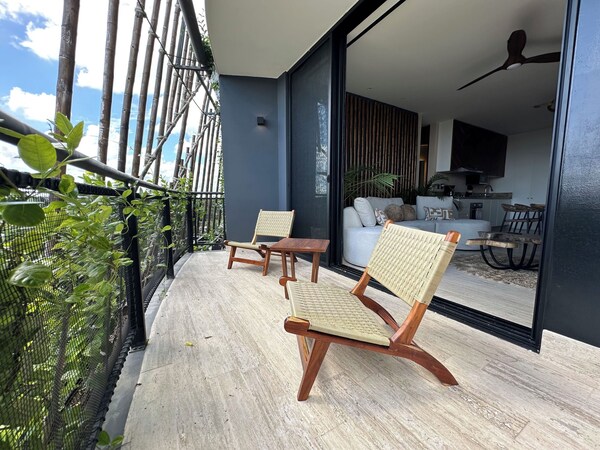 Eco-luxury Condo, In The Heart Of Cancun W/roof Top - Cancún