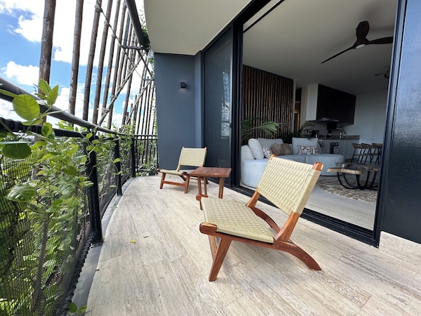 Eco-luxury Condo, In The Heart Of Cancun W/roof Top - Cancún