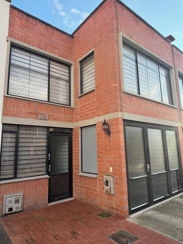 Modern And Quiet House In Paipa, Close To Hot Springs And Tourist Attractions. - Paipa