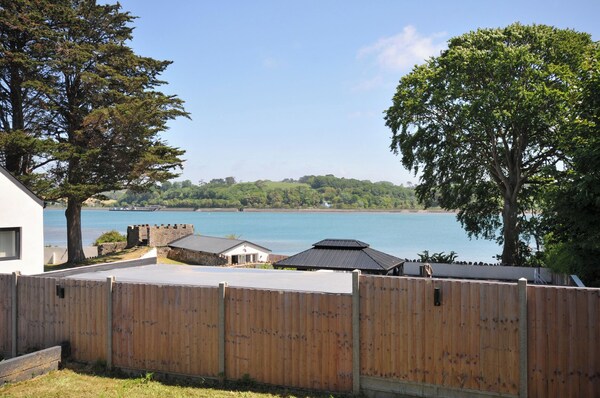 The Mooring, Pet Friendly, With A Garden In Northam - Instow
