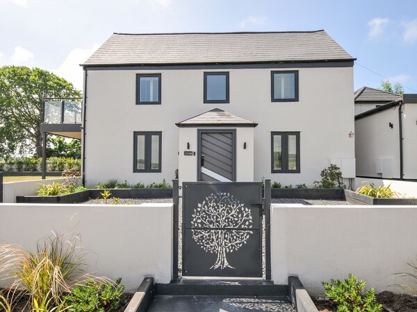 Boathyde, Pet Friendly, Luxury Holiday Cottage In Northam - Westward Ho!