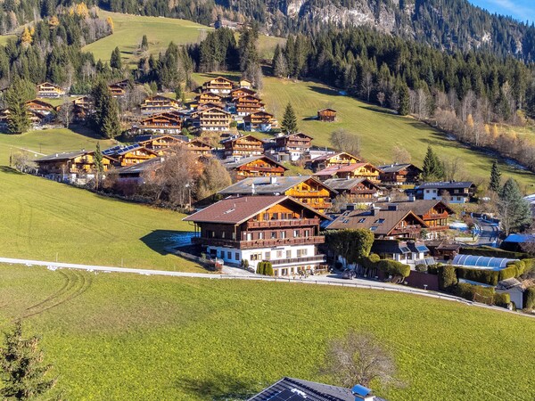 Spacious Apartment Close To The Centre - Alpbach