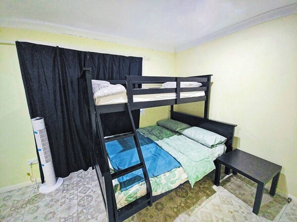 Charming 2br Granny Flat Retreat - Blacktown
