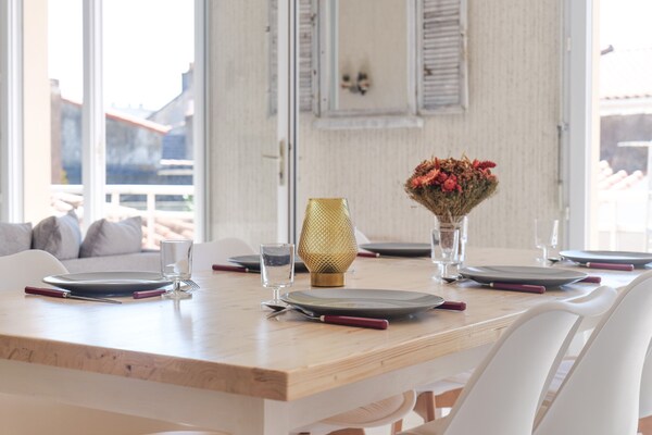 Beautiful 6-person Apartment - Arago District - Les Sables-d'Olonne