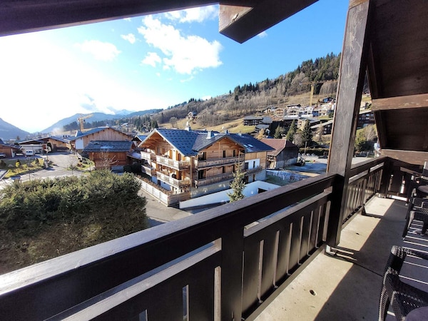Beautiful 3-bedroom Apartment With Balcony & Parking In Les Gets - Les Gets