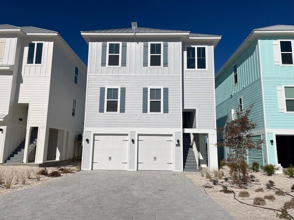 Yacht Harbor House | Boat Slip, Pickleball + Community Pool - Orange Beach, AL