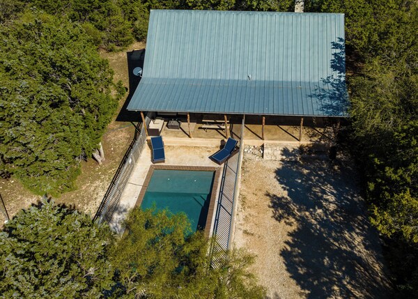 Texas Kind Of Way - Home With A Pool! - Concan, TX