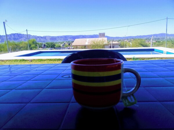 3624548533 .\Ncabaña Con Vista A Las Montañas \Ncuenta Con Piscina \Nwifi \Ncocina+ - Villa Carlos Paz