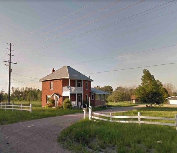 Up To 40% Sale Near-skiing-mount Gorgeous Cottage - Midland