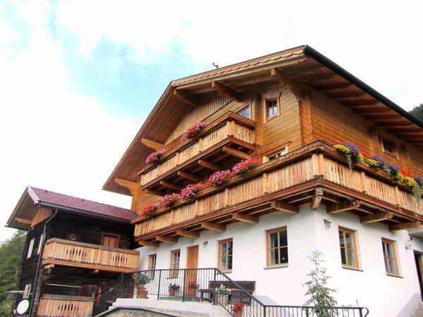 Apartment Enzian - Seppenbauerhof - Family Steiner - Heiligenblut am Großglockner