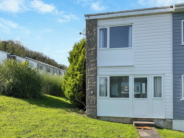 Great Property Close To Freshwater East Bay, Perfect For A Family Break. - Barafundle Bay
