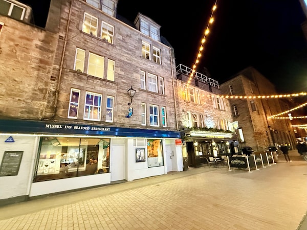 Rose Street Flat In The Heart Of Edinburgh! - Edimburgo