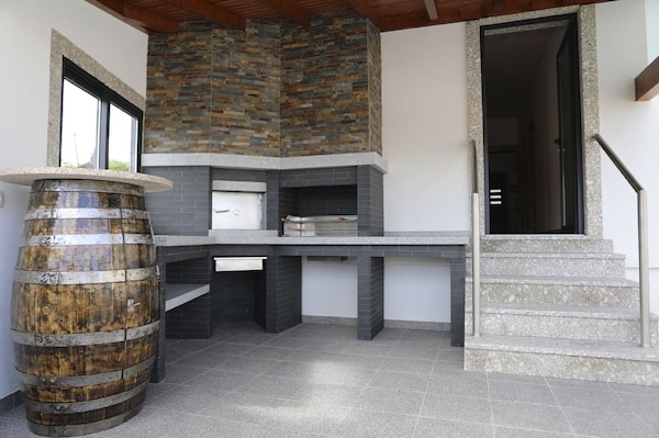 Maison De Vacances 'Casa Do Lagar' Avec Vue Sur La Montagne, Wi-fi Et Climatisation - Amarante