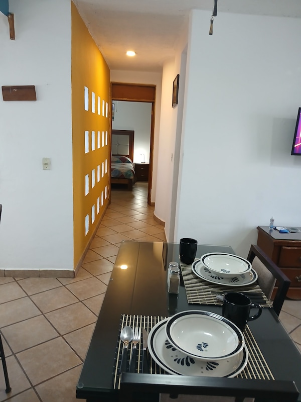 Amplia Y Comoda Suite En El Centro De La Ciudad. - Morelia
