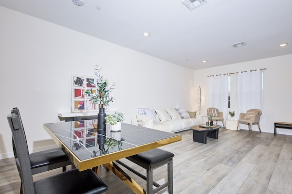 3-bedroom House - Arcadia, CA