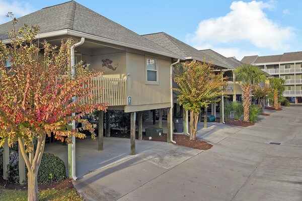 Guest Cottage 77-g: 2  Br, 2.5  Ba Cottage In Myrtle Beach, Sleeps 7 - Myrtle Beach