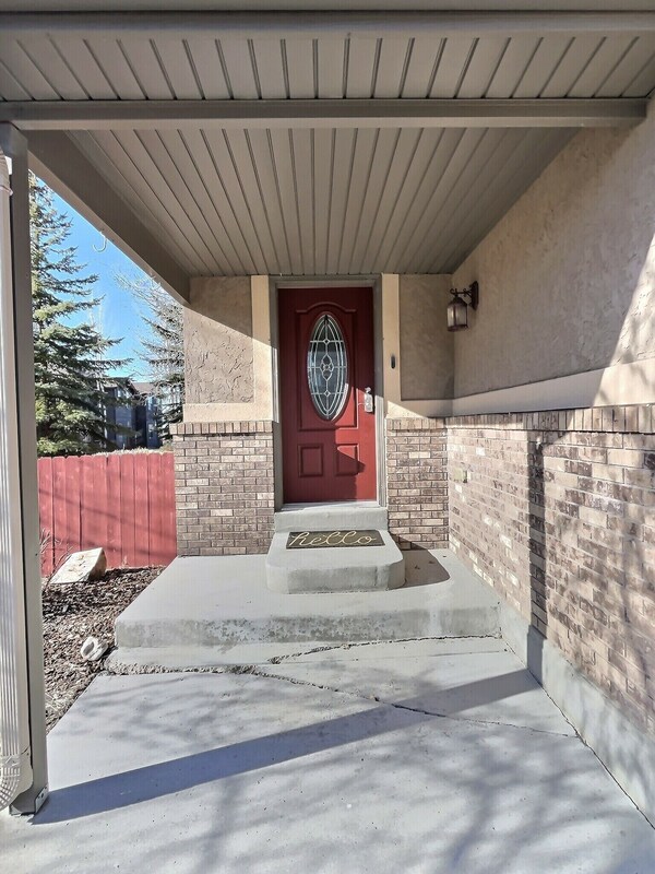 Spacious Modern Home In Top Location, Beautiful Views & Fully Equipped Gameroom! - Driggs, ID