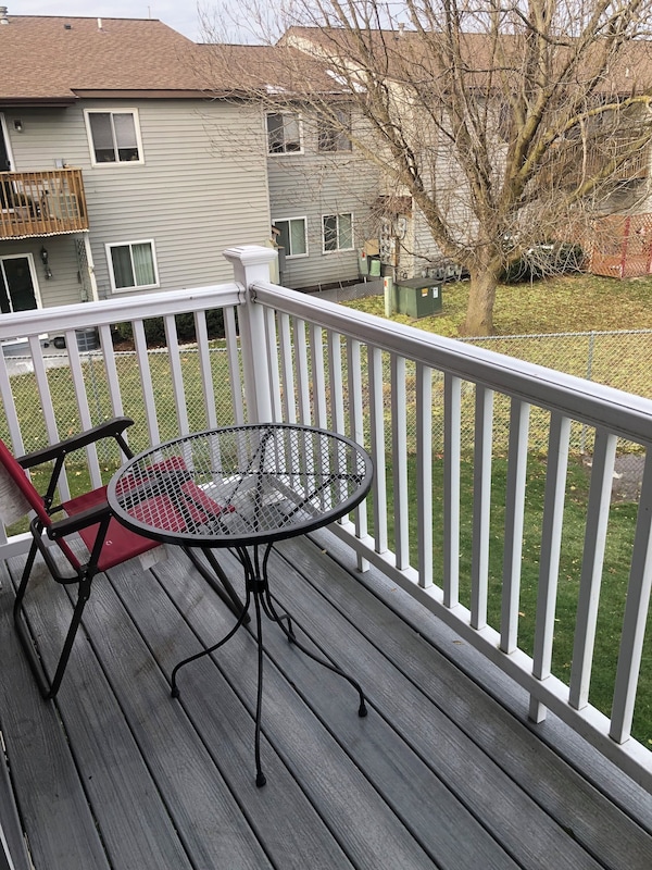 2 Br 2 Ba Cozy Retreat Near Everything - Calvin University, Grand Rapids