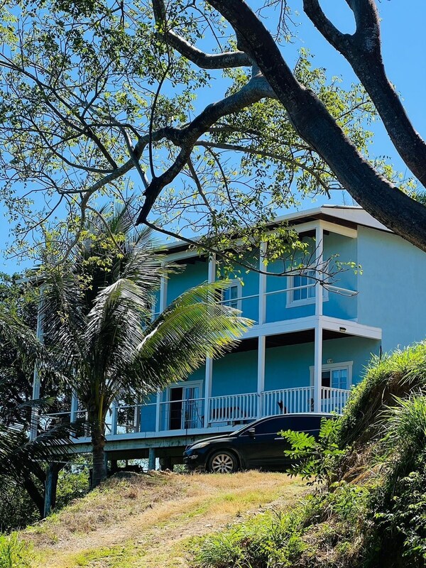 Casa Relax West Bay Road-roatan Bay Island - Roatán