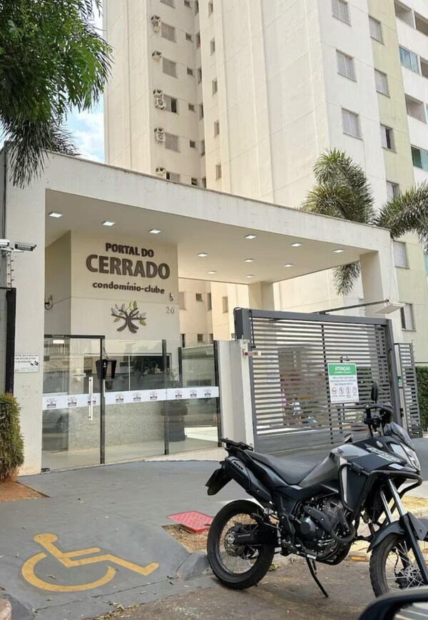 Apartamento Com Piscina/sauna 3q Próx Ao Centro - Goiânia
