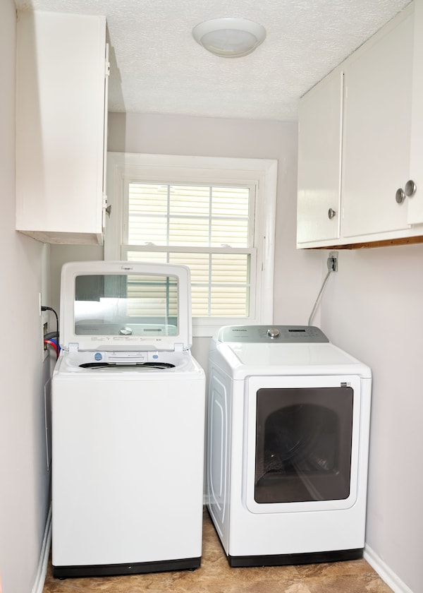 Cozy 4-bedroom Bungalow With Ac, Fitness Room Near Dc - Maryland