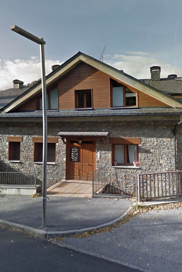 Apartment In Ordino 3 Mins From Village Center - アンドラ・ラ・ベリャ