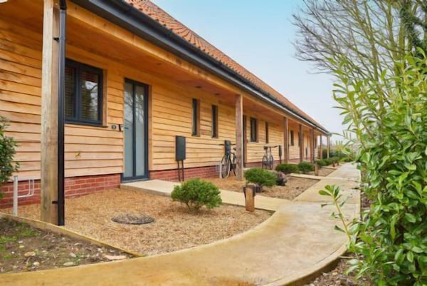 Host & Stay | Number One, Piglets - Swaffham