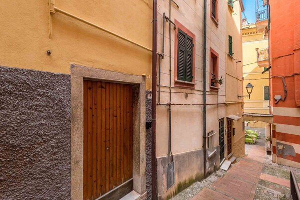Once Upon A Time, Terremarine - Lerici