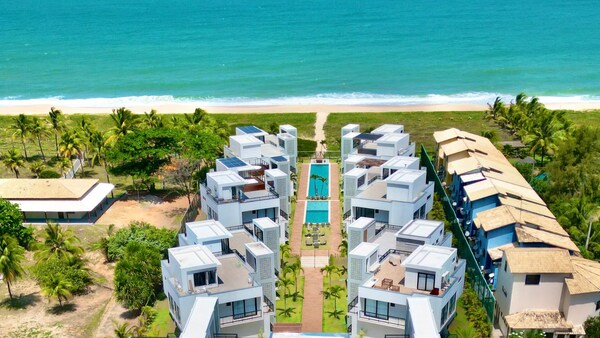 Ground Floor Apartment 3/4 (2 Suites) Cond. Feet In The Sand  Quinta Das Lagoas Beach - Bahía