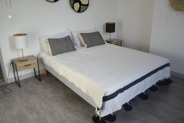 Auberge Hostel Avignon - With Garden 10mn From The Remparts - Avignon