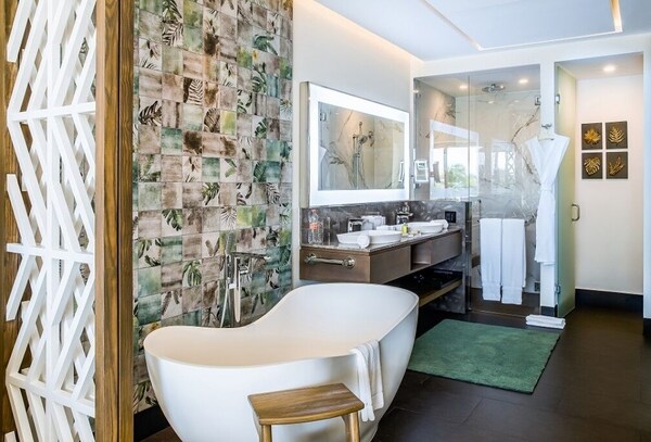 2 Bedroom Suite: Relax, Reconnect, And Recharge At Beautiful Cancun Resort - Isla Mujeres