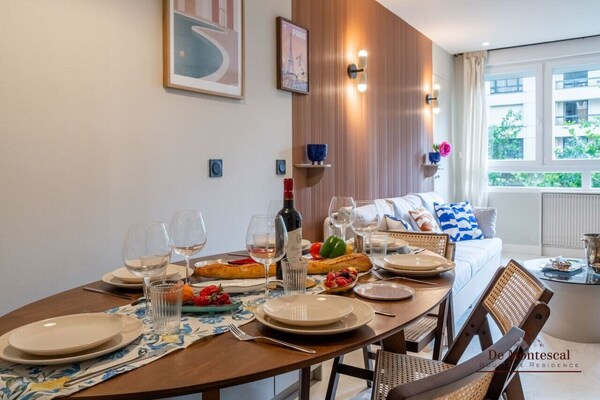 De Montescal - Hot Tub & A/c Apartment - Pariz