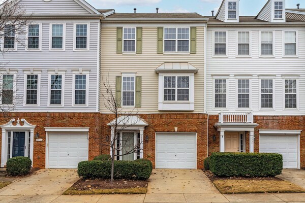 Ideal Short Or Mid-term 3b/2b Rental Townhome In N. Raleighnear Rtp/cary/durham - Raleigh, NC