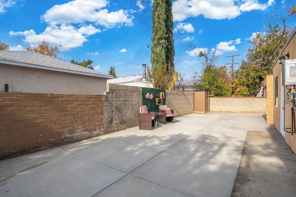 New&cozy 1br With Private Yard Near Nos & Yaamava - San Bernardino, CA