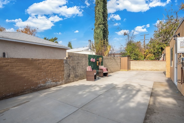 New&cozy 1br With Private Yard Near Nos & Yaamava - San Bernardino, CA