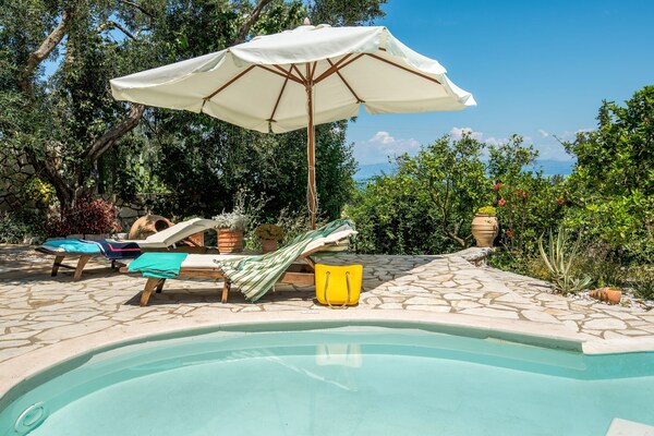 Villa Vavilla  Sea Views, Private Pool, And Total Relaxation Await - Paxi