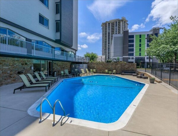 Cozy 1-bedroom Condo With Ac, Wifi In Welcoming Towson - Parkville, MD