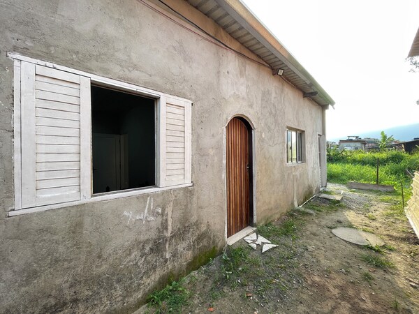 Casa De 1 Dormitório Em Bertioga\nchácaras Vista Linda \N  2.5 Km Da Praia ! - Bertioga