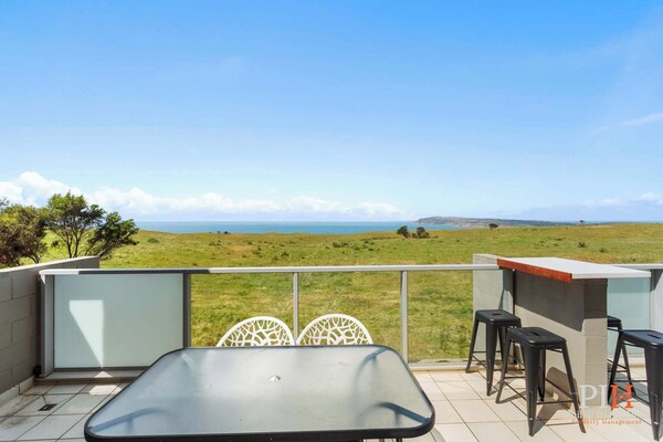 All The Views, 2 Bedroom App San Remo - San Remo