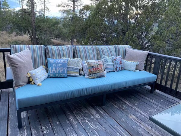 Doe Cabin Cozy Retreat Among The Pines - Arizona