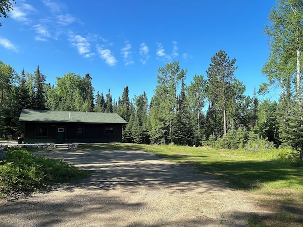 Perfectly Located On 10acres W/ Easy Access To Trails And World Class Lakes - Cook, MN