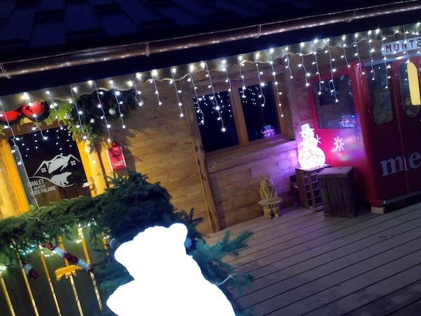 Le Châlet Du Petit Ours Polaire. For All Your Get-togethers With Friends Or Family - La Roche-sur-Foron