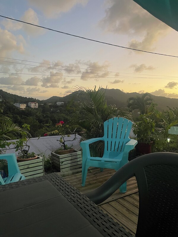 Bungalow Indépendant 2 Pers Tout Confort\navec Jacuzzi - Martinique