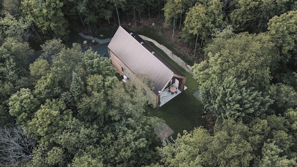 Luxurious Forest Retreat Near Tremblant - Laurentides