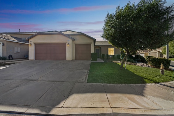 New! Charming Pet-friendly Getaway In Sunny Beaumont - Banning, CA