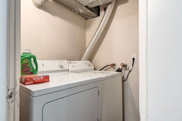 "Ceruleans" 3br Suite In Calgary - Calgary