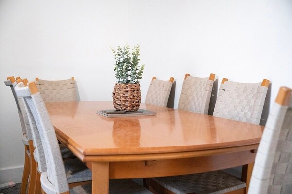 New! Stylish 4br In St John's - Darlington