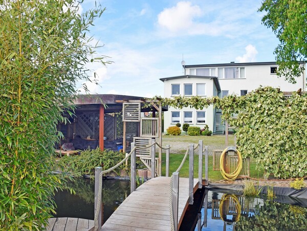 Ferienwohnung Sundblick" Mit Seeblick, Gemeinsamer Terrasse Und Wi-fi - Stralsund